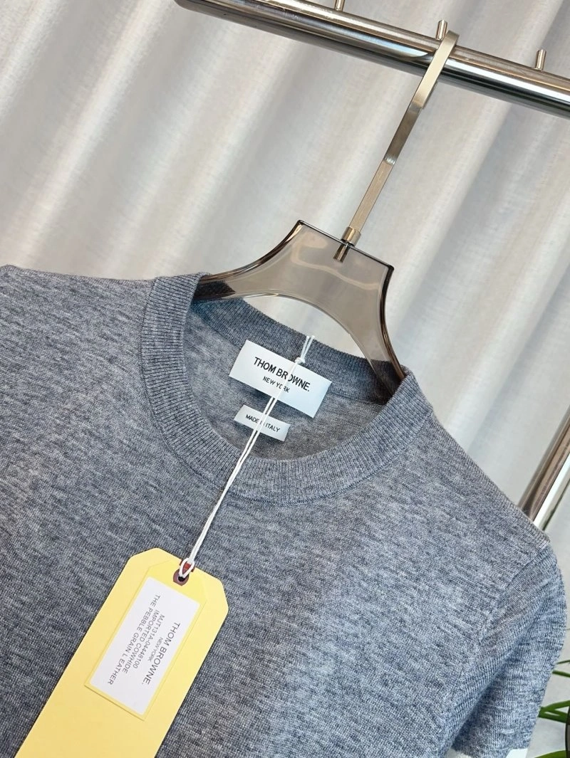 Bargain Thom Browne T-Shirts