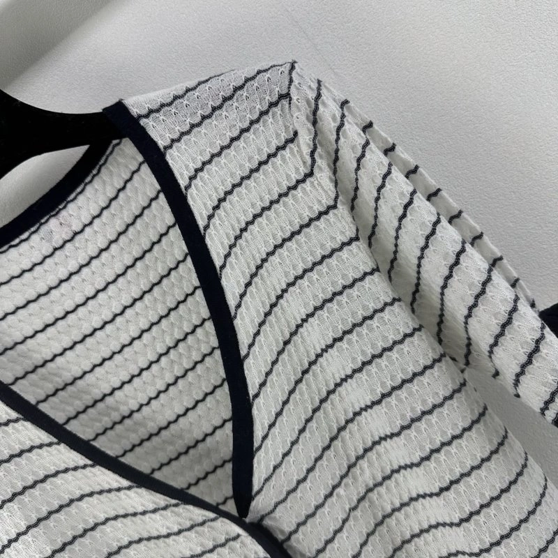 Affordable Thom Browne T-Shirts