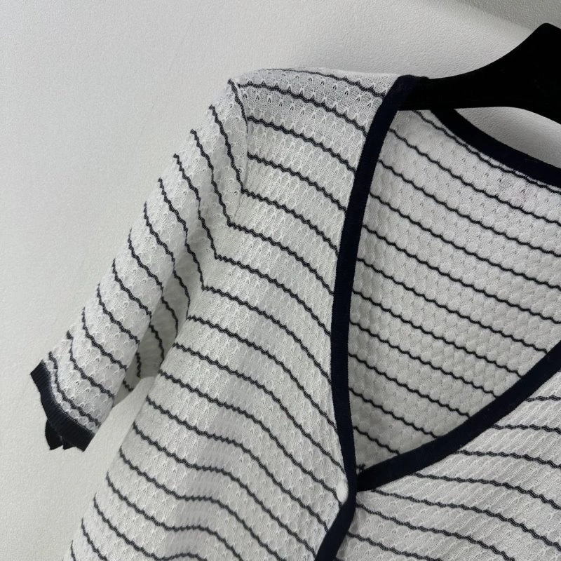 Affordable Thom Browne T-Shirts