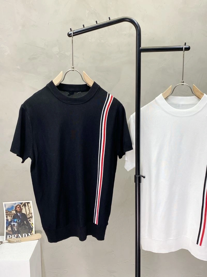 Low-cost Thom Browne T-Shirts