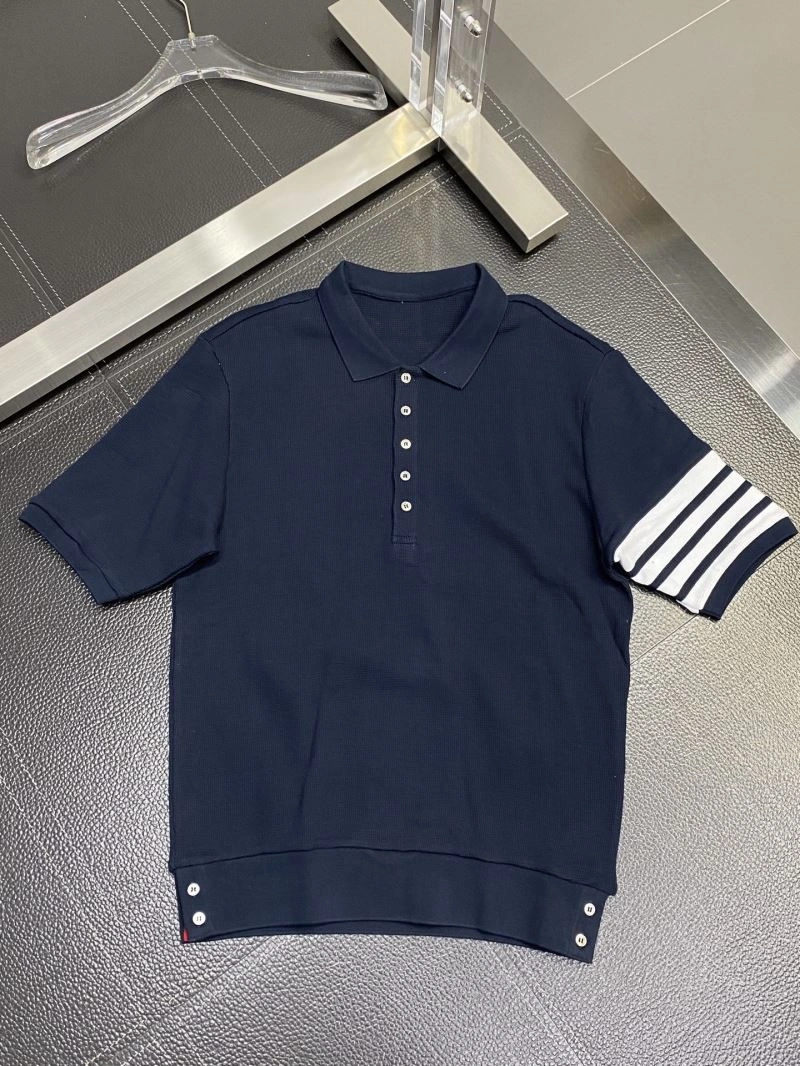 Accurate model Thom Browne T-Shirts