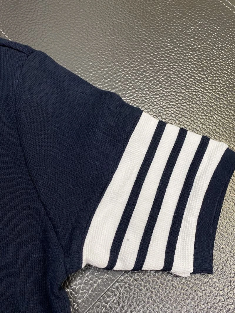 Accurate model Thom Browne T-Shirts