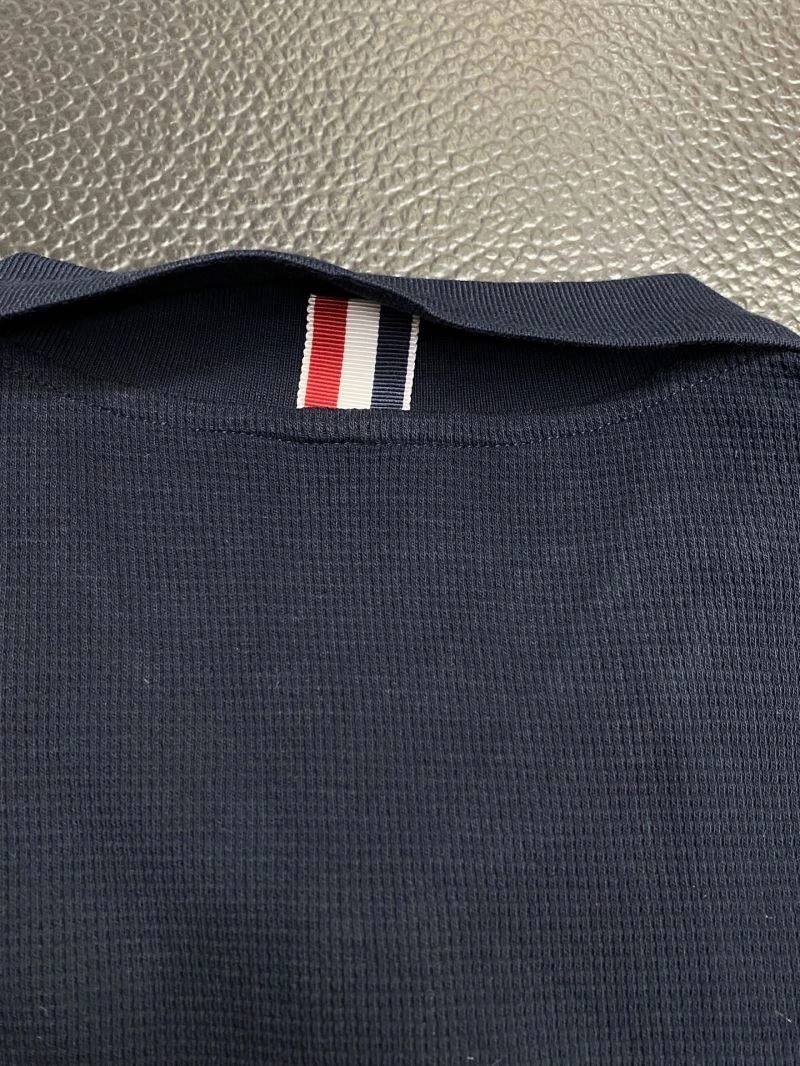 Accurate model Thom Browne T-Shirts