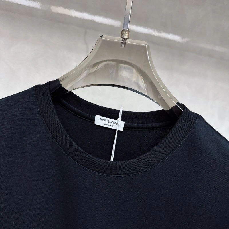 Exact replica Thom Browne T-Shirts