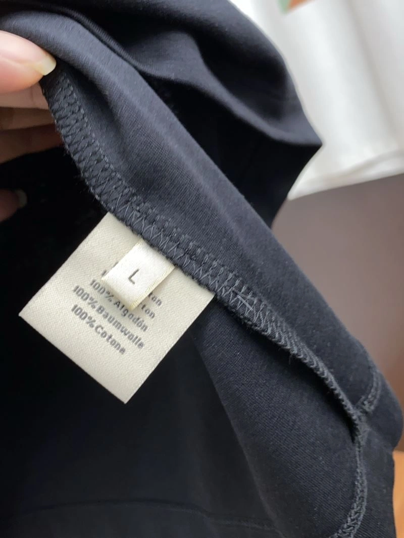 Cut-rate Thom Browne T-Shirts