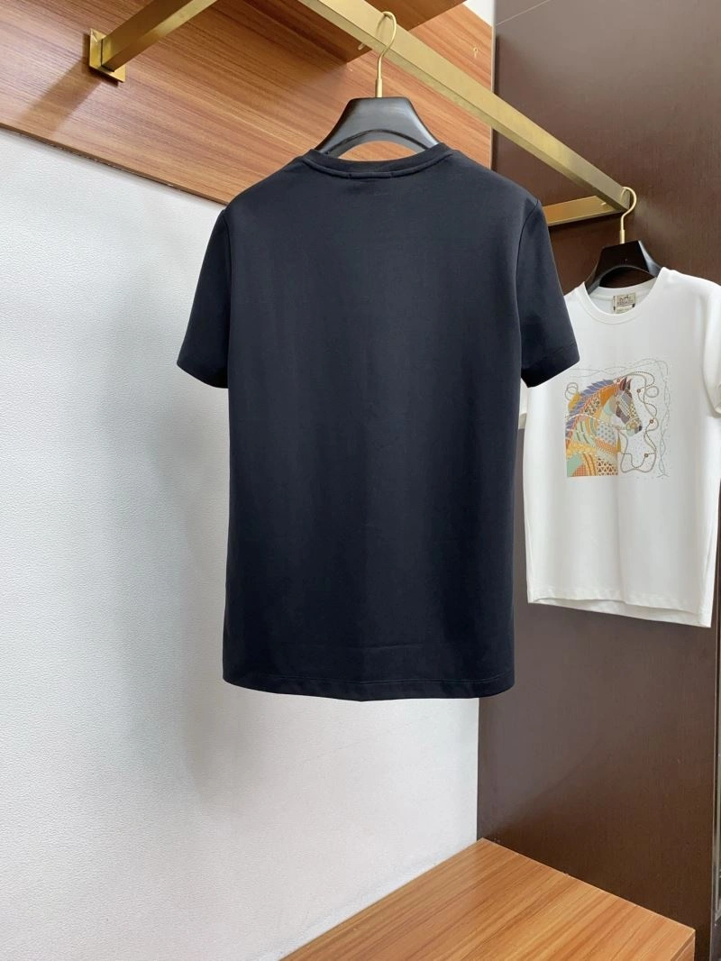 Cut-rate Thom Browne T-Shirts
