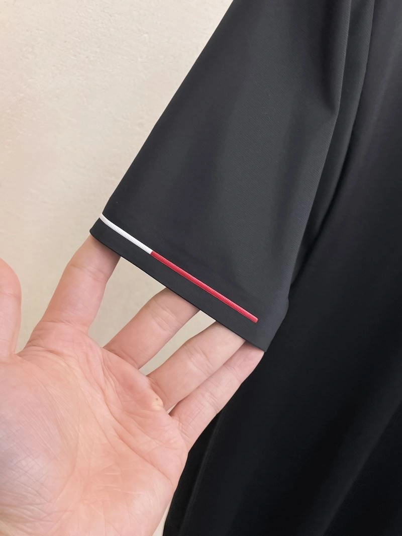 Bargain Thom Browne T-Shirts