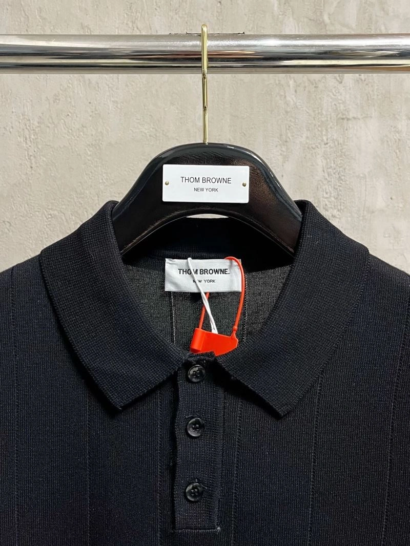 Bargain Thom Browne T-Shirts