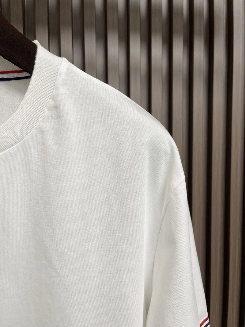 Bargain Thom Browne T-Shirts