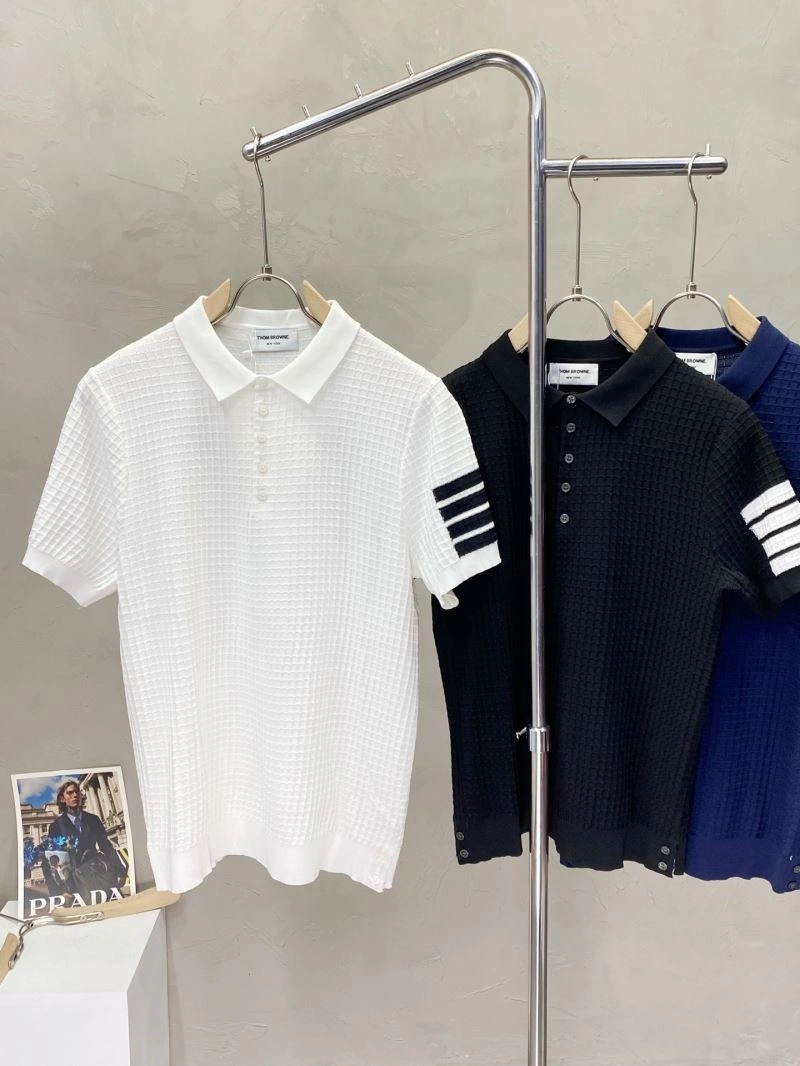Inexpensive Thom Browne T-Shirts