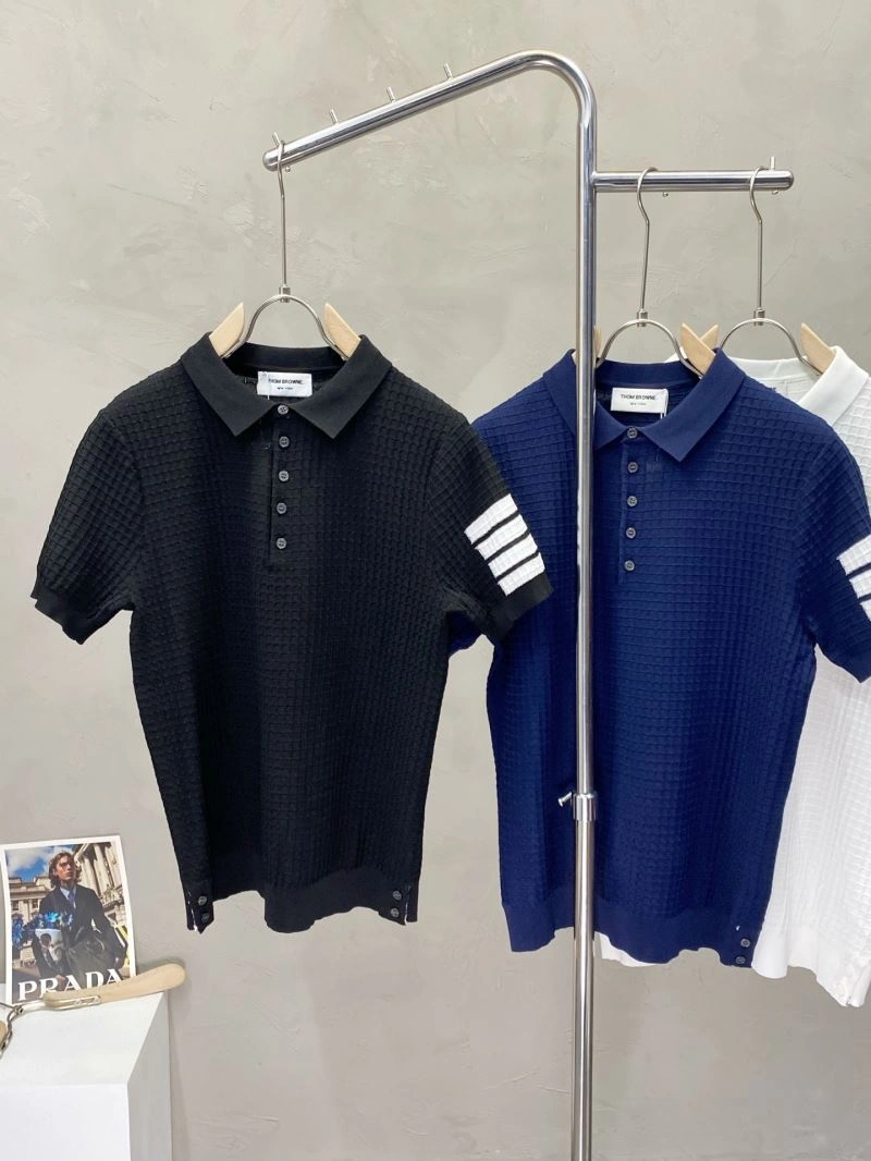 Inexpensive Thom Browne T-Shirts