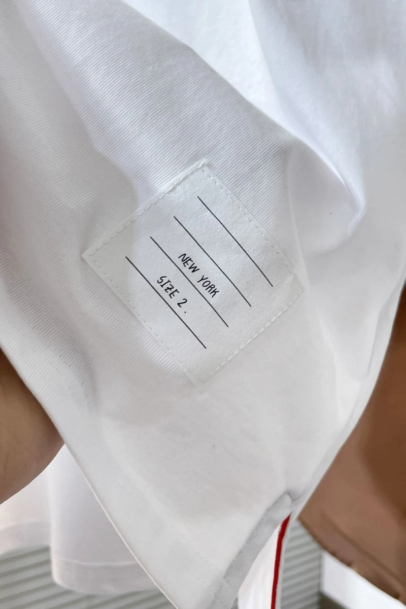 Inexpensive Thom Browne T-Shirts