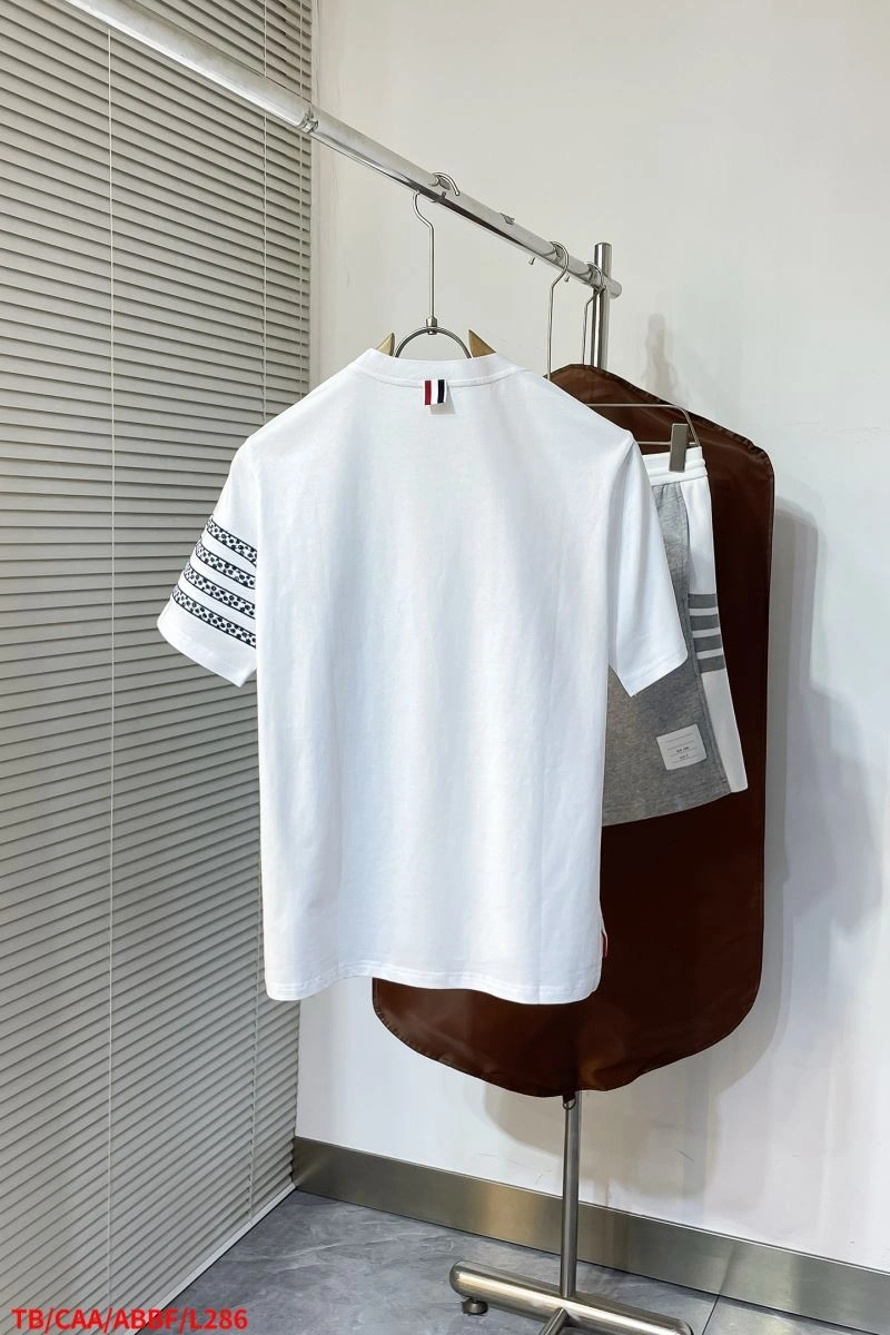 Economical Thom Browne T-Shirts