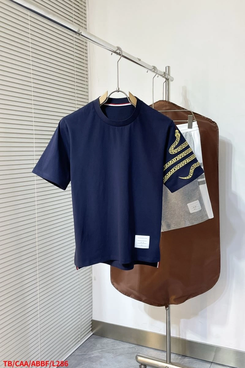 Low-cost Thom Browne T-Shirts