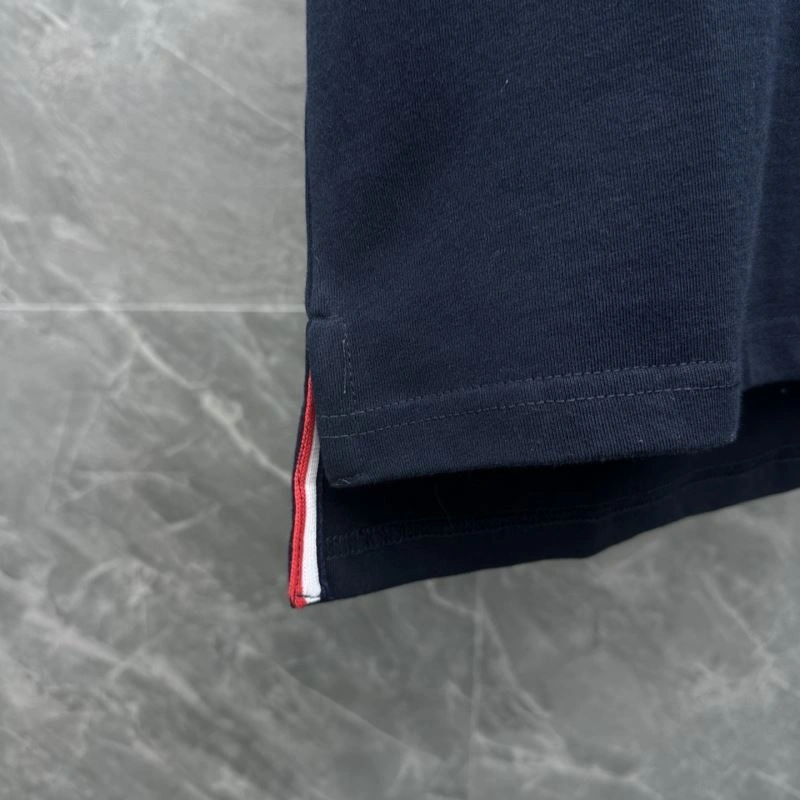 Exact replica Thom Browne T-Shirts