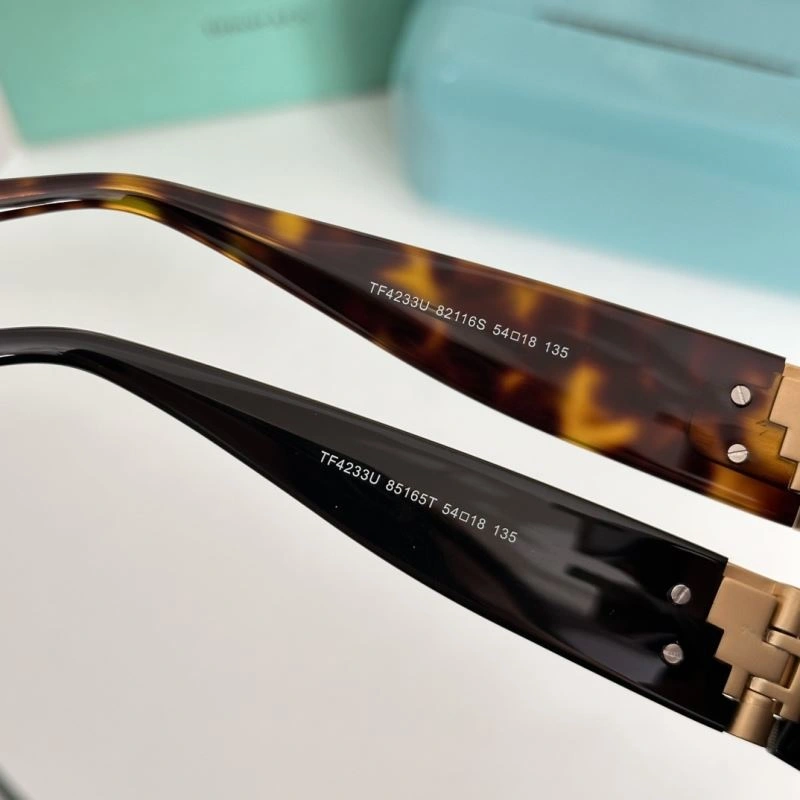Factory-made Tiffamy Sunglasses