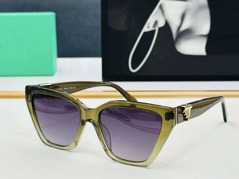 Budget-friendly Tiffamy Sunglasses