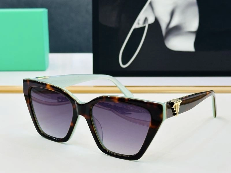 Budget-friendly Tiffamy Sunglasses