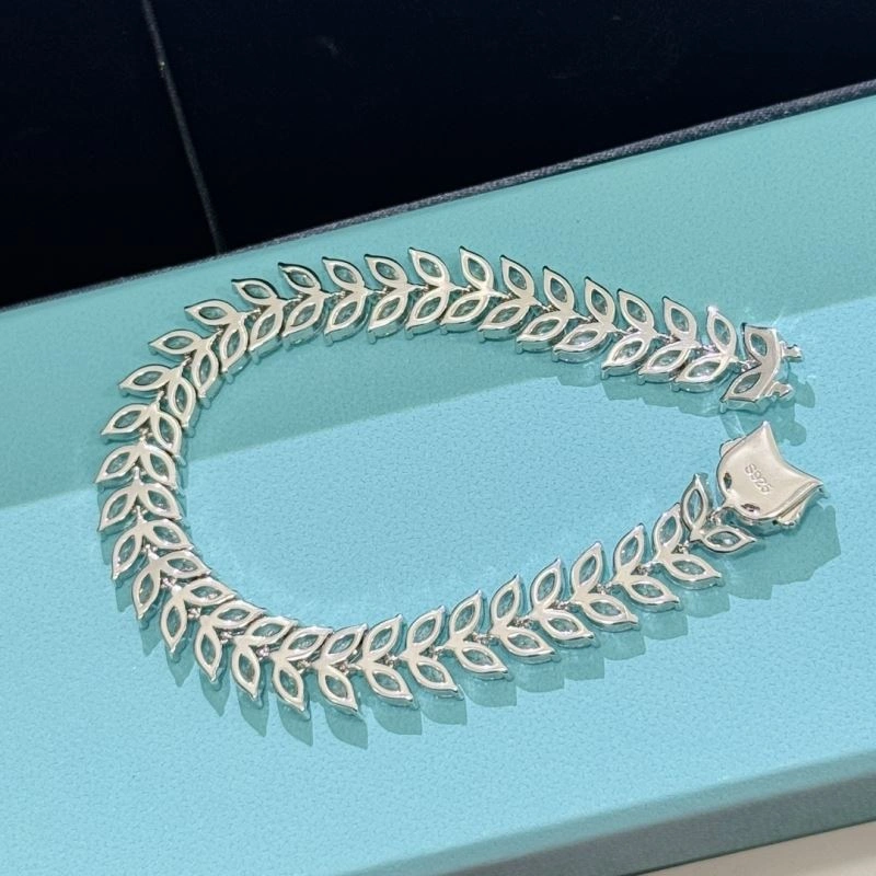 Indistinguishable Tiffany Bracelets