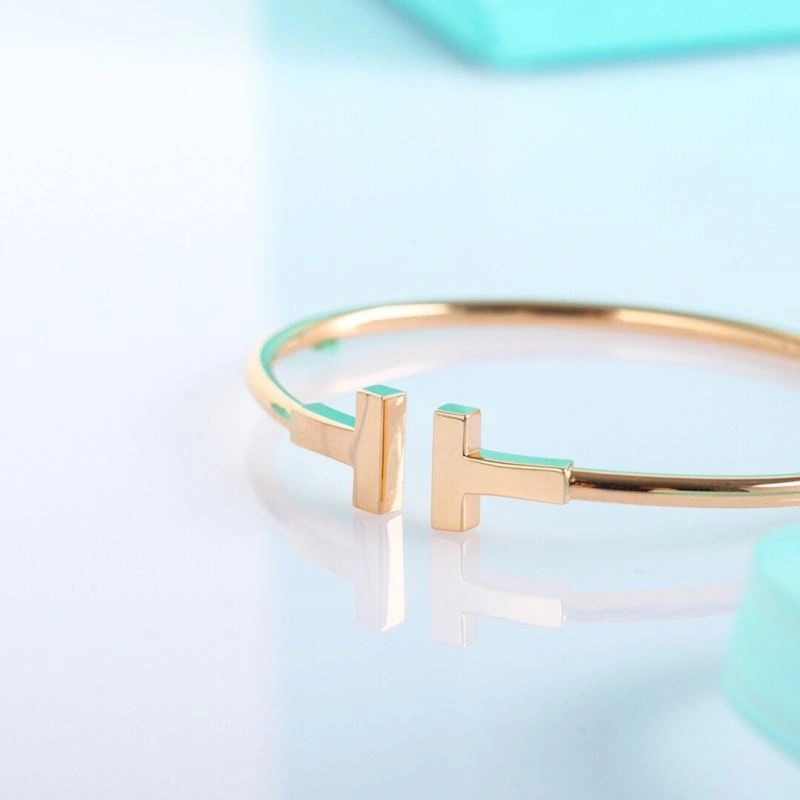 Accurate model Tiffany Bracelets