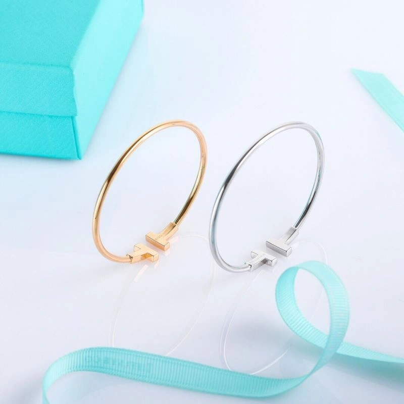 Accurate model Tiffany Bracelets