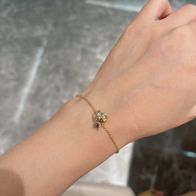 Accurate model Tiffany Bracelets
