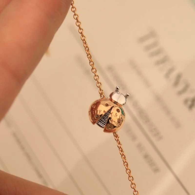 Accurate model Tiffany Bracelets