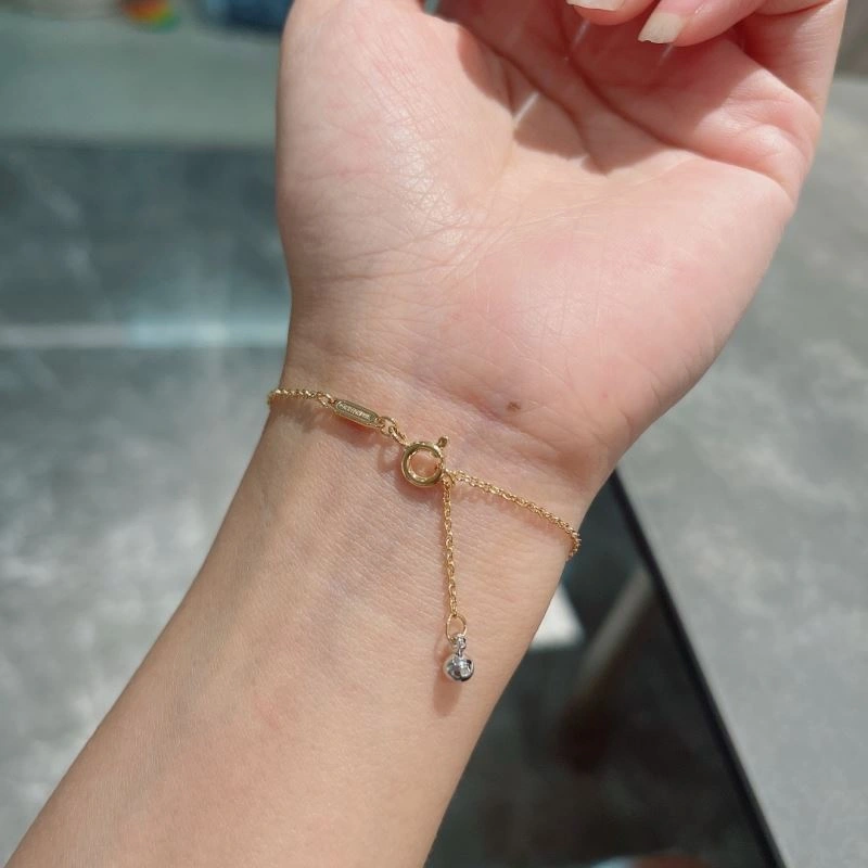 Accurate model Tiffany Bracelets
