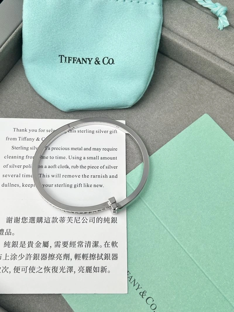 Brand-authenticated Tiffany Bracelets