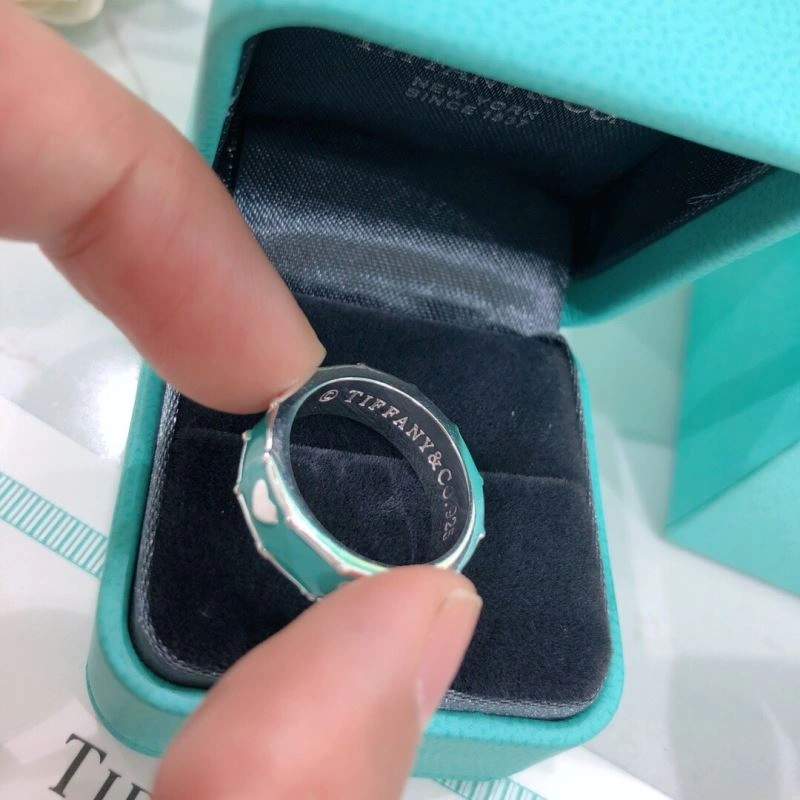 Brand-authenticated Tiffany Bracelets