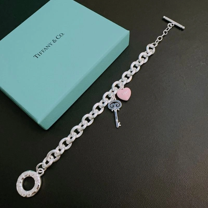 Accurate model Tiffany Bracelets