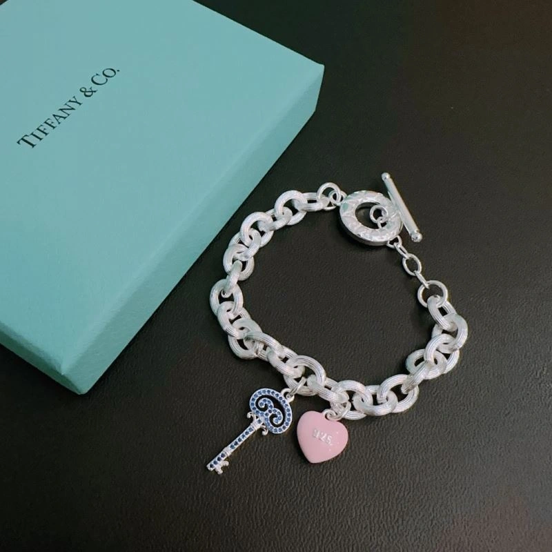 Accurate model Tiffany Bracelets