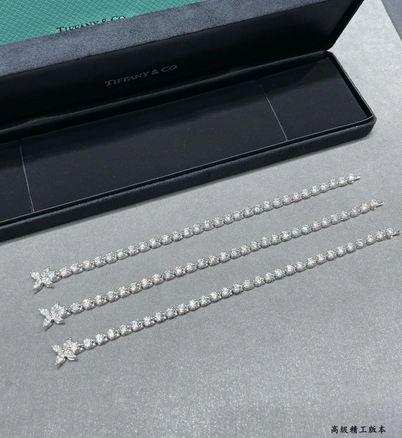 Accurate model Tiffany Bracelets