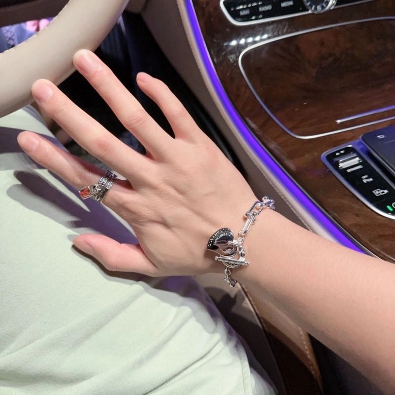 Value-priced Tiffany Bracelets