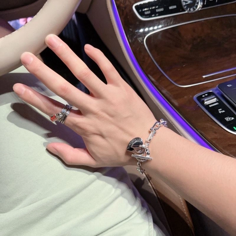 Value-priced Tiffany Bracelets