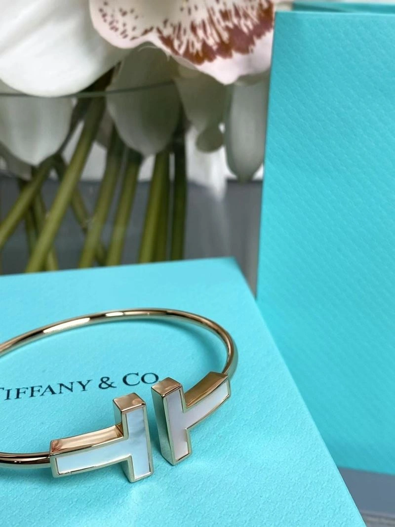 Top mirror Tiffany Bracelets