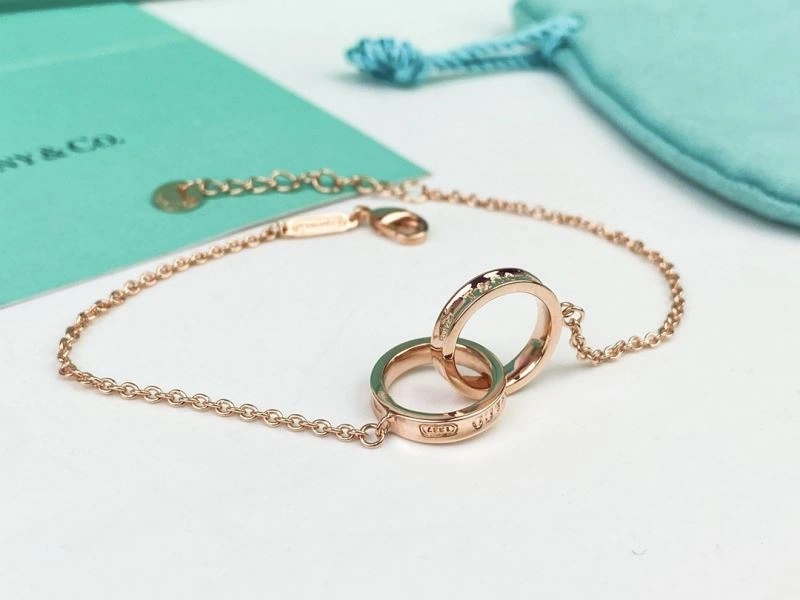 Brand-authenticated Tiffany Bracelets