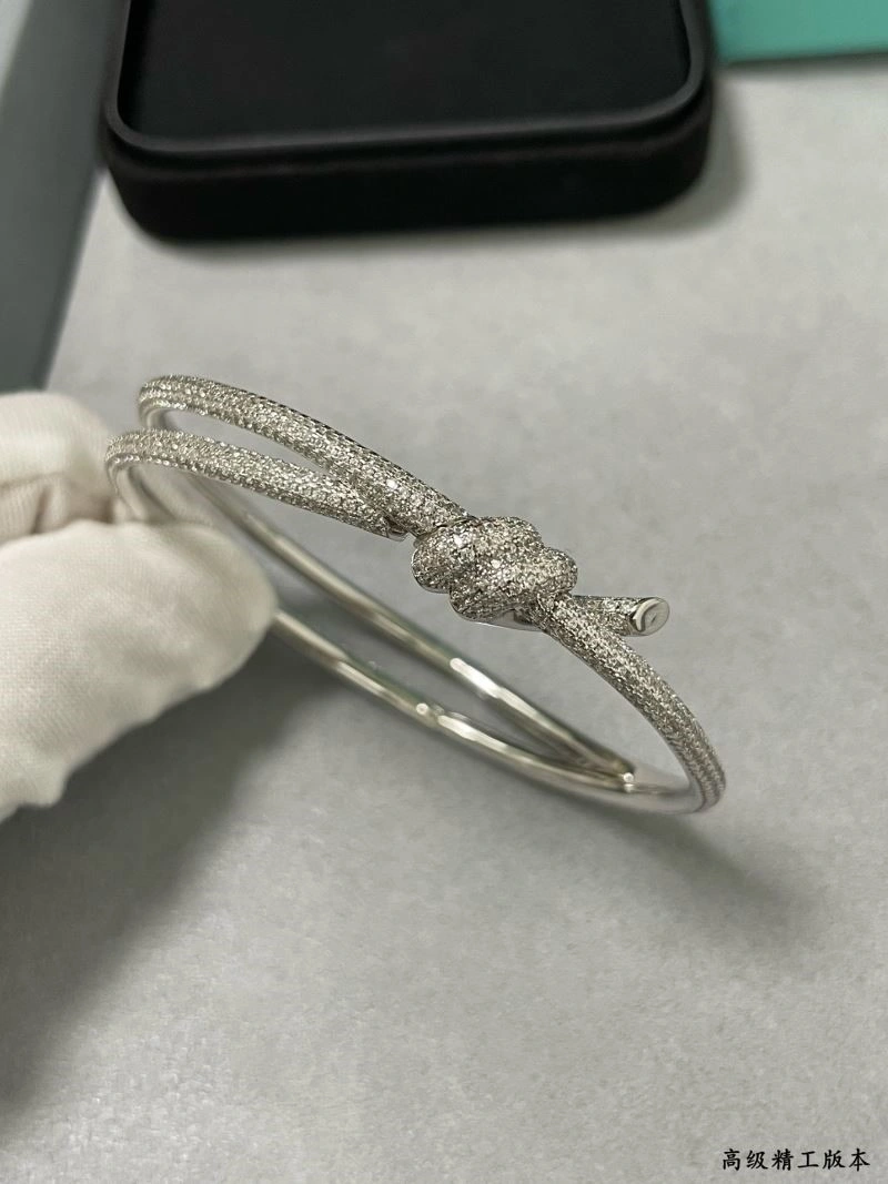 Top mirror Tiffany Bracelets