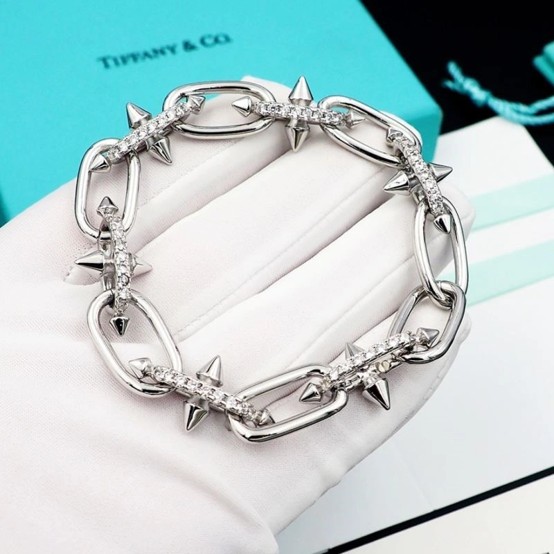Accurate model Tiffany Bracelets