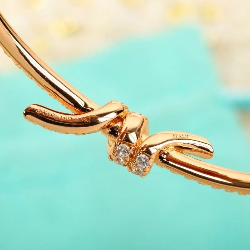 Value-priced Tiffany Bracelets