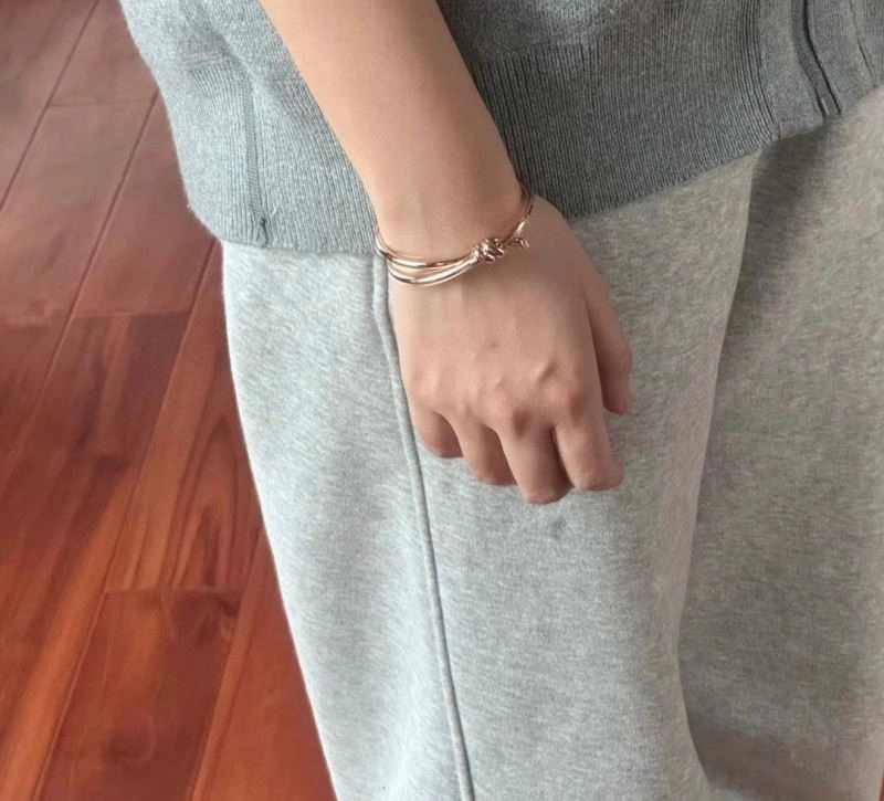 Indistinguishable Tiffany Bracelets
