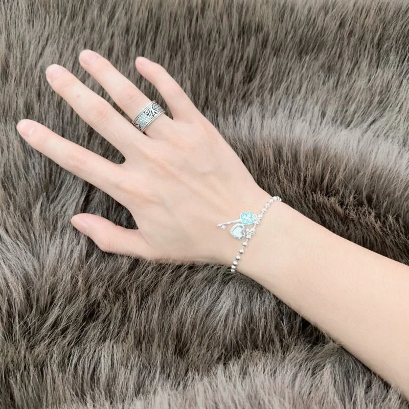 Indistinguishable Tiffany Bracelets
