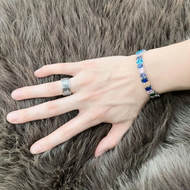 Accurate model Tiffany Bracelets