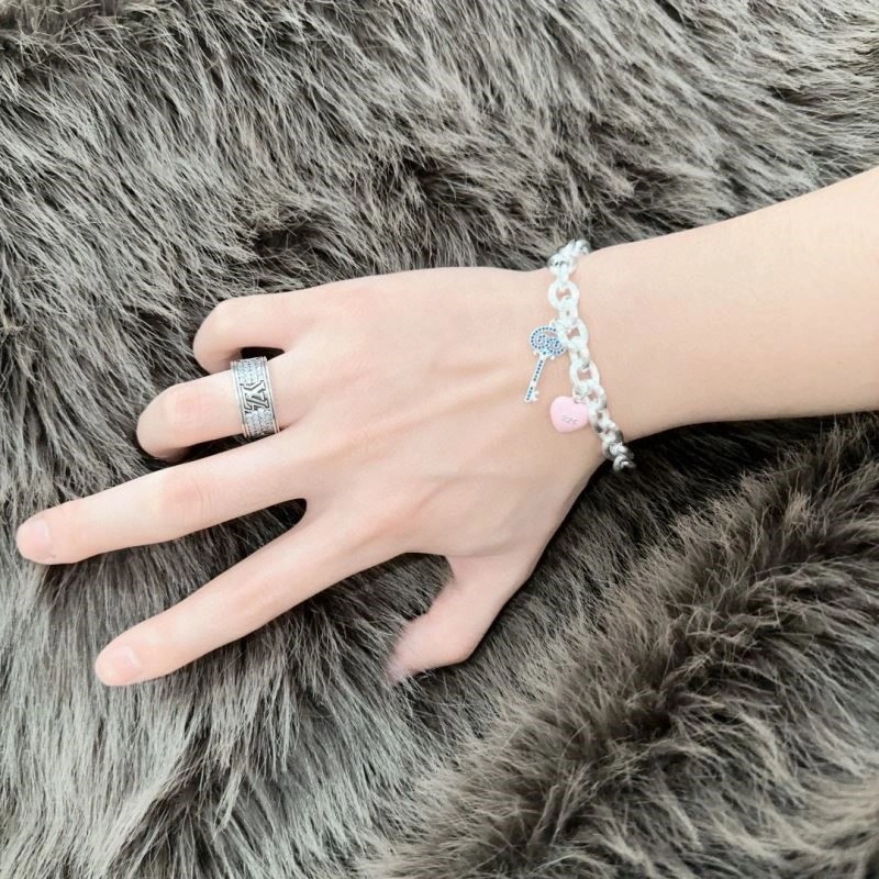 Top mirror Tiffany Bracelets