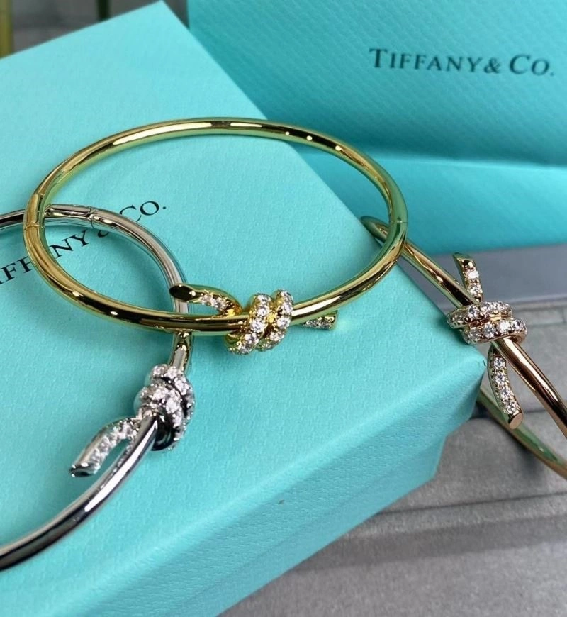 Accurate model Tiffany Bracelets