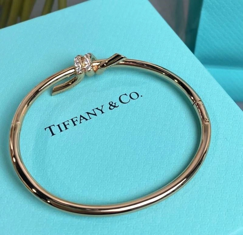 Value-priced Tiffany Bracelets