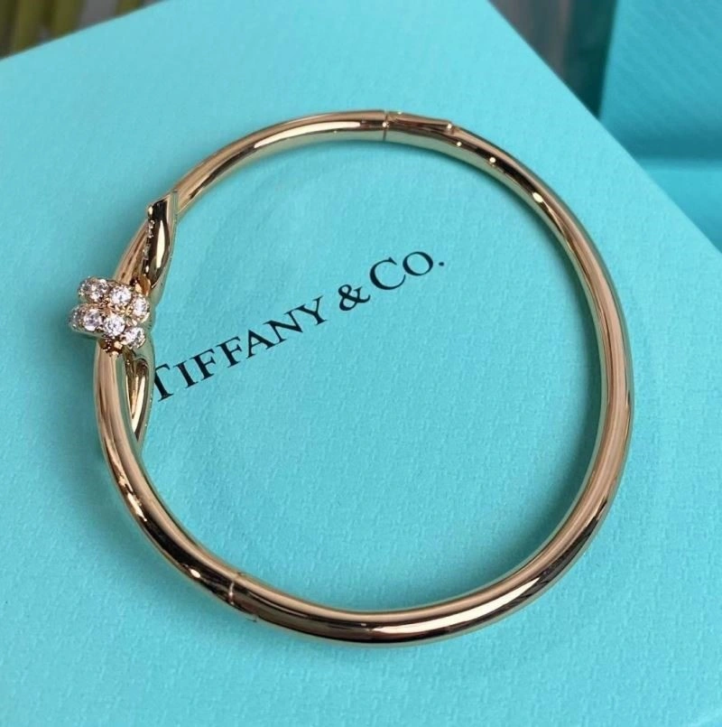 Value-priced Tiffany Bracelets