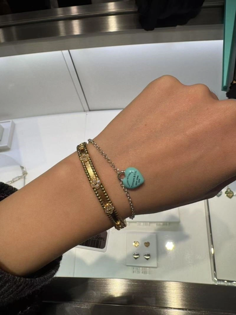Exact replica Tiffany Bracelets