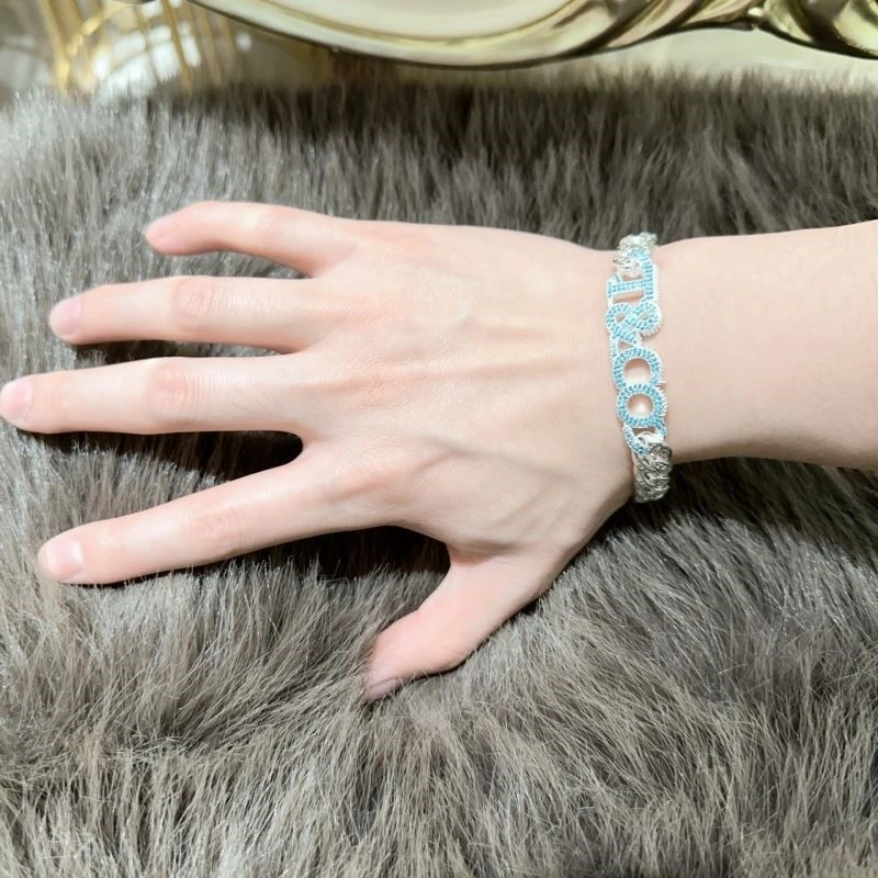 Value-priced Tiffany Bracelets