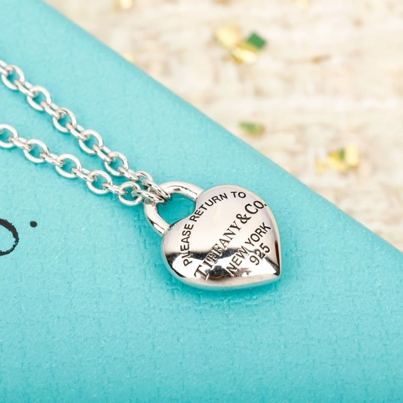 Brand-authenticated Tiffany Bracelets